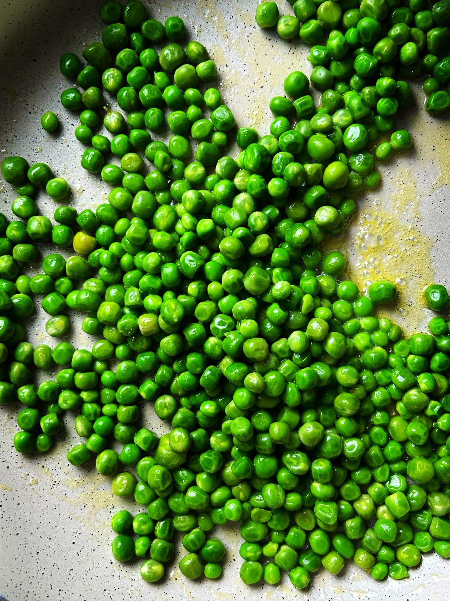 Easy Buttered Peas Recipe | Quick 15-Min Side Dish